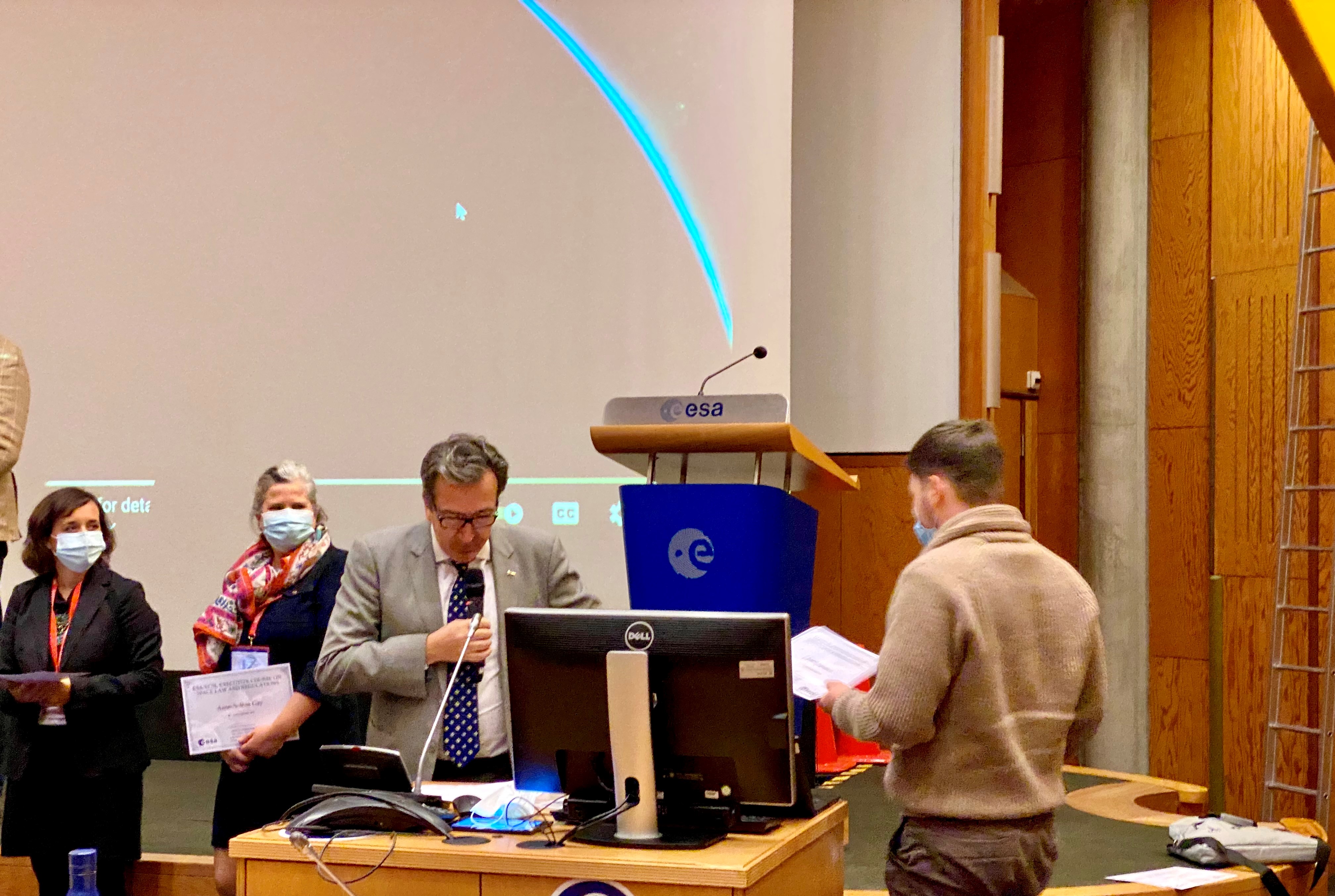 ESA - 2021 ESA/ECSL Executive Course on Space Law and Regulations