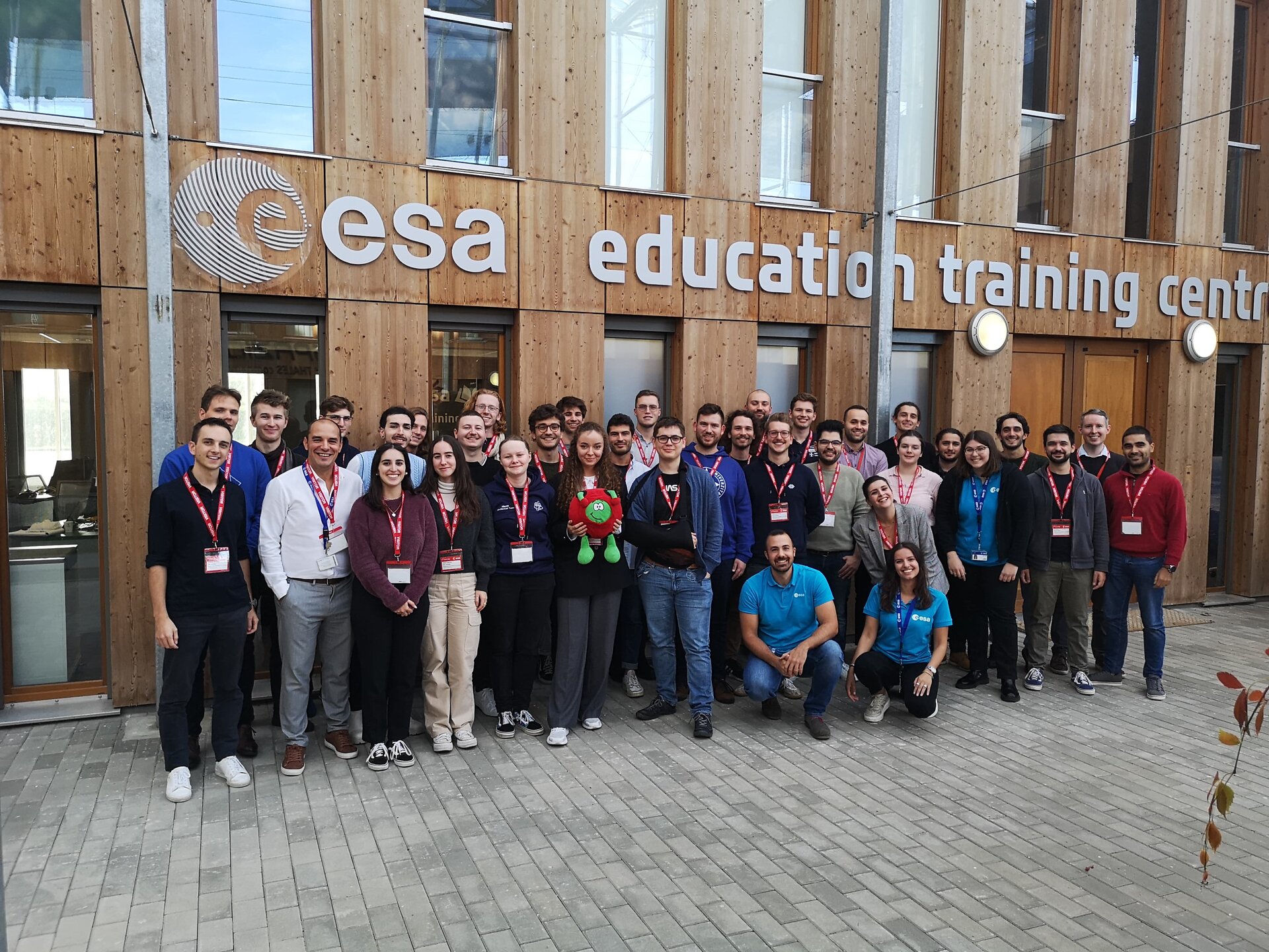 ESA - Concurrent Engineering Workshop group picture ESA - Concurrent Engineering Workshop group picture